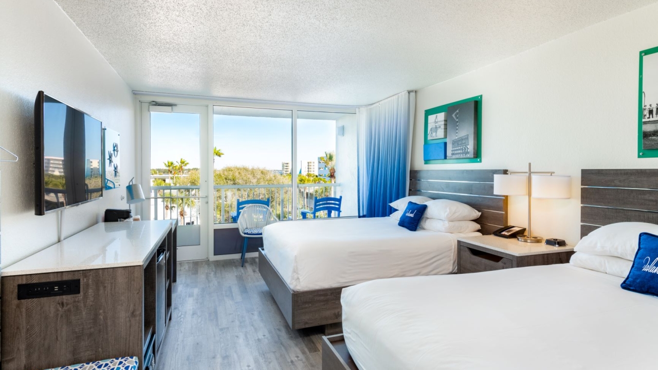 Pool View Room - The Island Resort